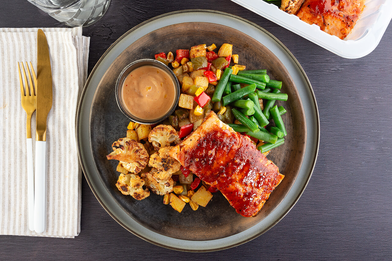 Spicy maple salmon, Buffalo-style aioli